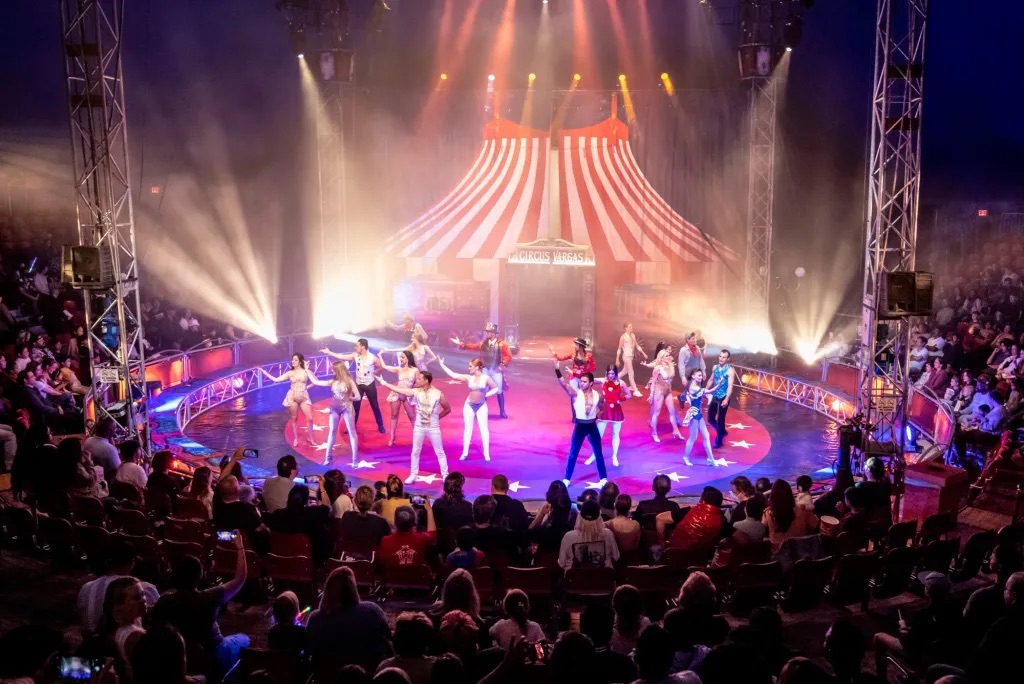 When Worship Becomes A Circus – Grace & Salt